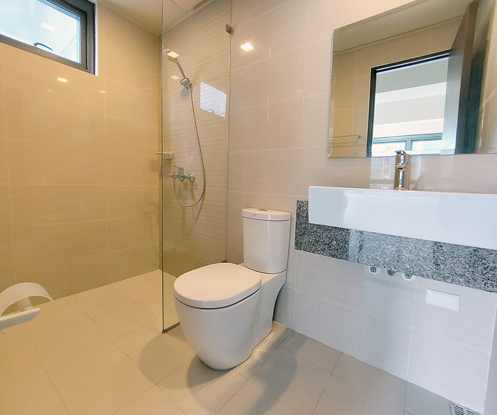 Uptown Ritz at Global City Condos — High End Condo For Sale in Taguig BGC